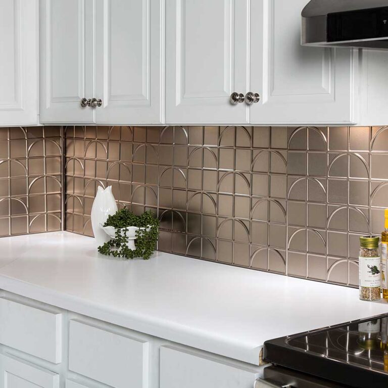 Fasade Backsplash in Crescent - Fasade